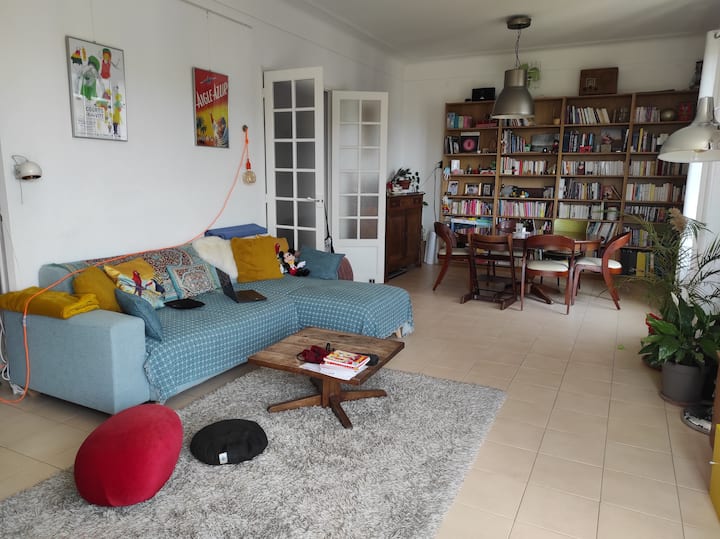 Marseille : Appartement Spacieux Et Lumineux... - Marseille