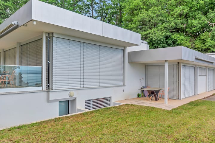 Studio, Meublé, Jolie Terrasse,  Parking Gratuit - Neuchâtel