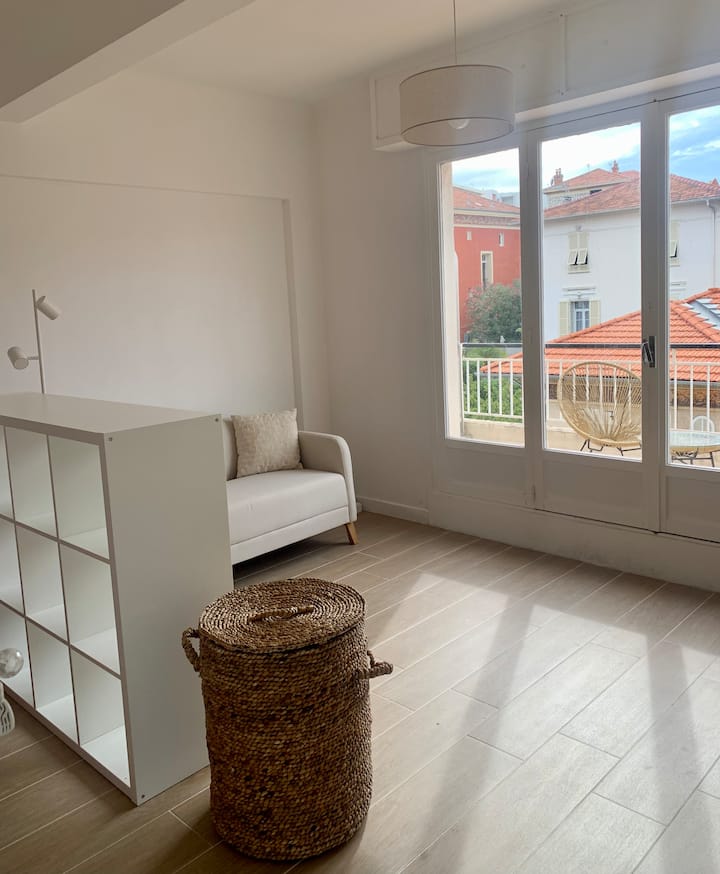 Charming Flat In Nice Near Libération - Gare de Nice Ville