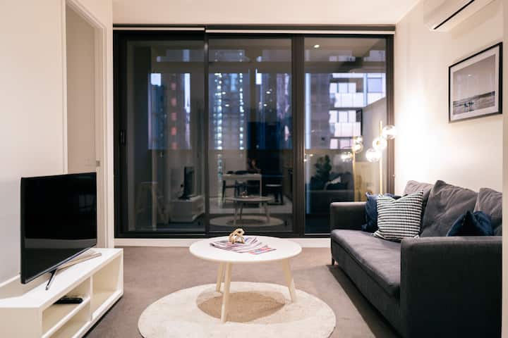 Stylish Apartment In Cbd • Pool, Spa & Sauna - Melbourne