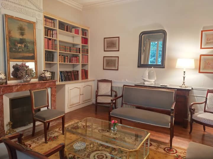 Château Le Baudou, Chambres D'hôtes Avec Piscine - Coutras