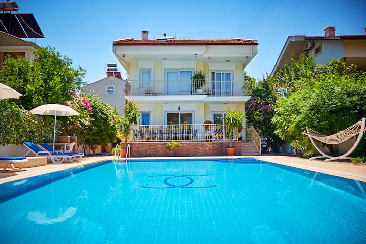 Two Seas Villa Bougainvillaea - Marmaris