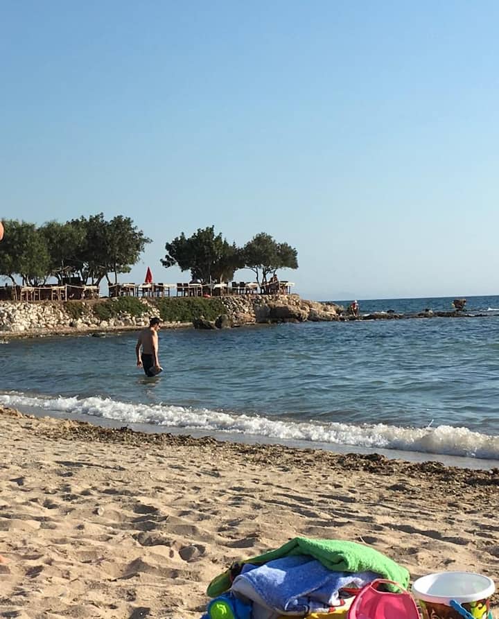 Kasabada Denize Yakın Mesafede Site Içerisinde - Milas