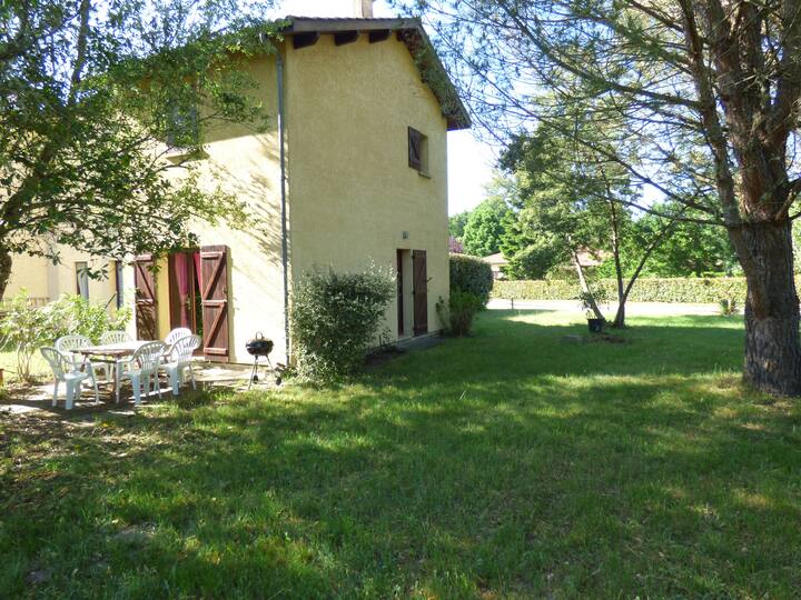 Maison Accolée Sur Parcelle Boisée - Mézos