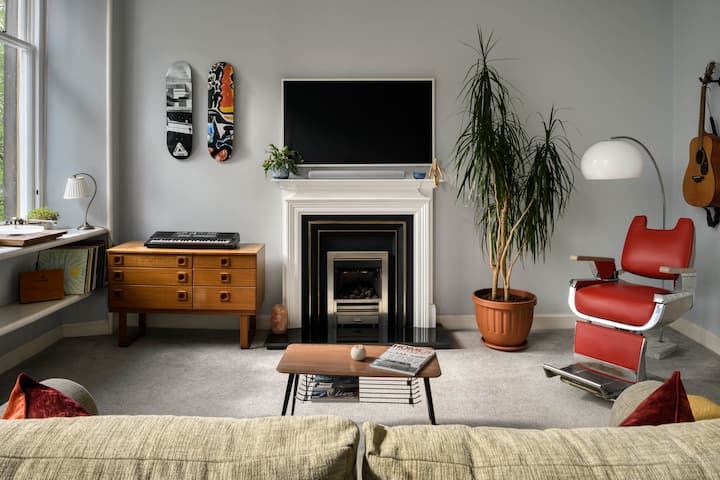 Bright Stylish Flat In Leith - Airport Tram Link - Edinburgh