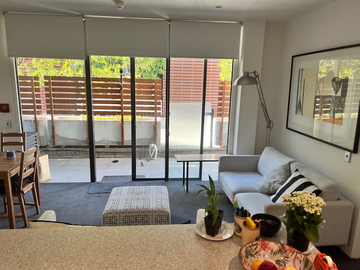 Lovely 2 Bedroom Apartment At Auckland's Viaduct. - Auckland