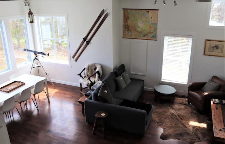 Stylish 2-bedroom Apartment With Mt Sutton View - Mont Sutton, QC