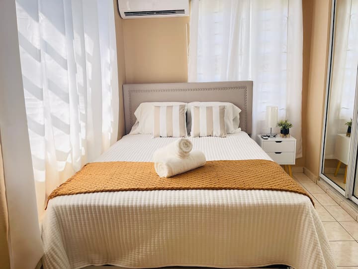 Hermoso Apartamento De 2 Habitaciones - San Juan