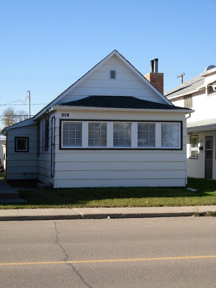 Cozy, Private Vacation Home In Small Town Sk - Melville, Canada