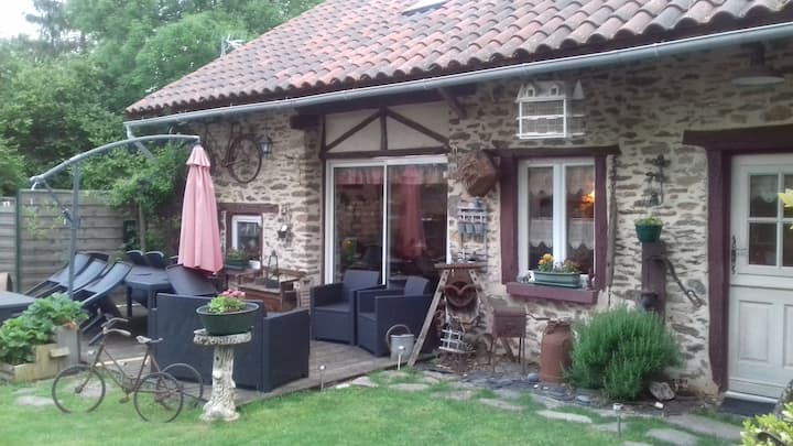 Agréable Chambre D'hôtes à La Campagne - Eymoutiers