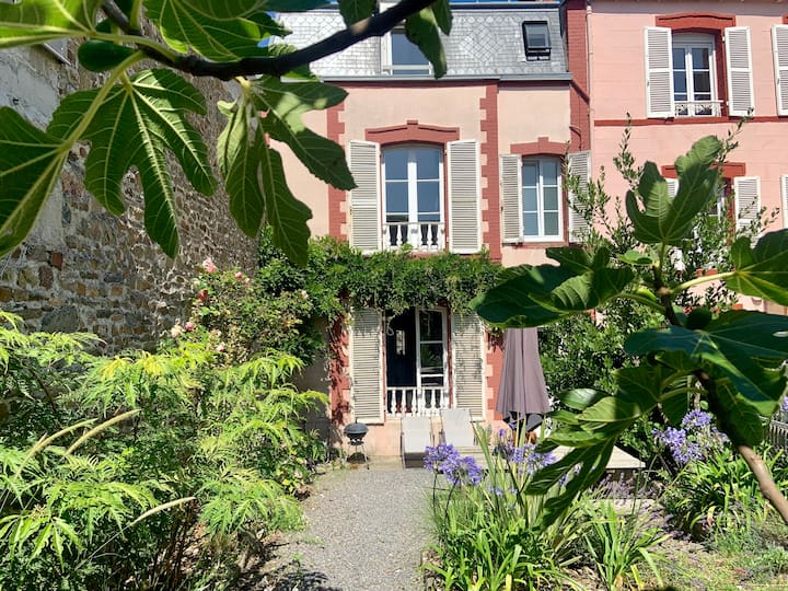 Maison De Bourg - Centre Ville - Bord De Mer - Saint-Pair-sur-Mer