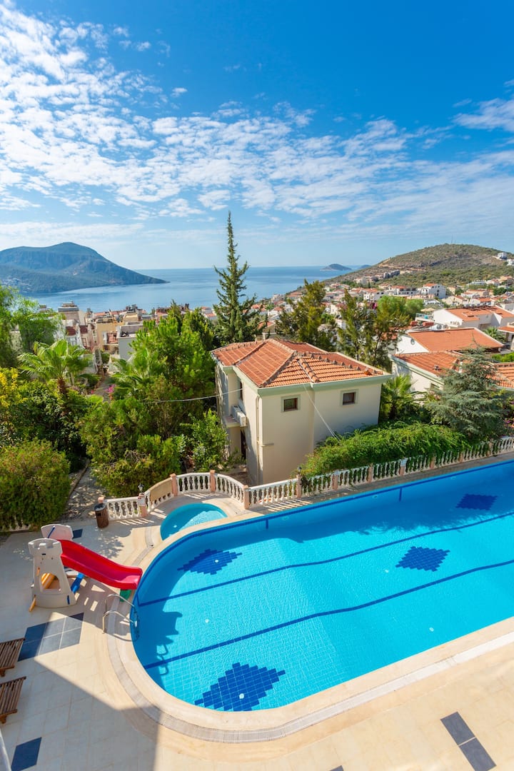 Kalkan Merkez Ortak Havuzlu 2+1 Villa - Habessos - İslamlar