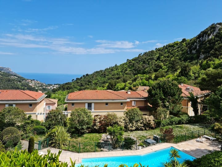 Superbe Appartement Avec Piscine - Èze