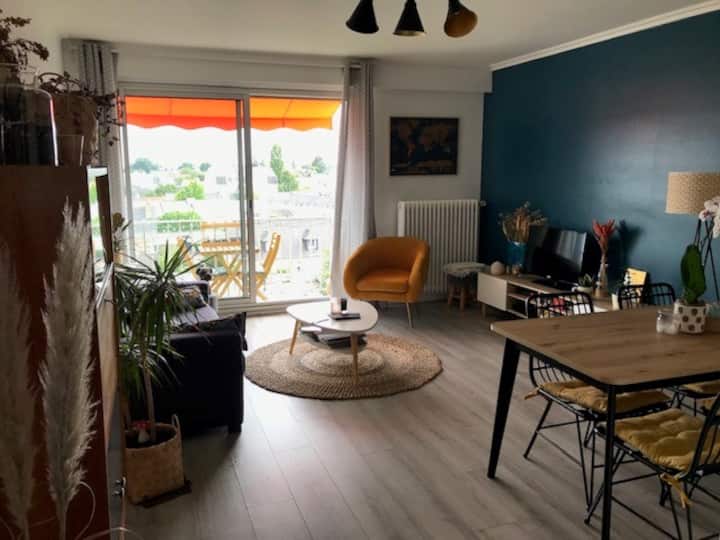 Appartement Avec Balcon, Proche Centre Ville - Nantes
