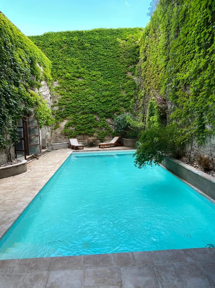 Maison De Caractère Au Cœur Du Village D'adissan - Pézenas