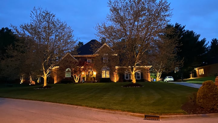 Luxurious Four Bedroom House With Pool And Gazebo. - Charlestown State Park, Charlestown