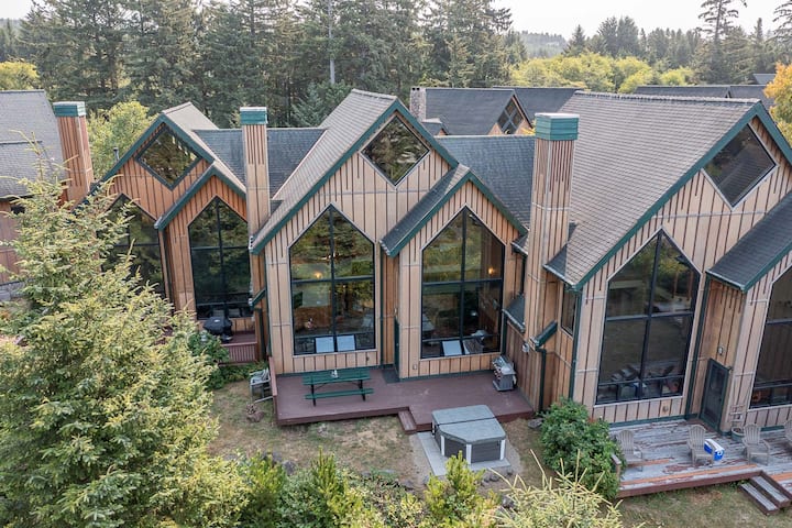 Agate Beach Chalet 
Newport Oregon, Pet Friendly - Newport, OR