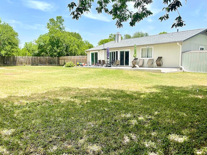 Your Newly Renovated 3 Bdr Home Close To Austin - Cedar Park