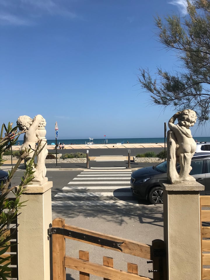 Villa Nona Face à La Mer - 나르본
