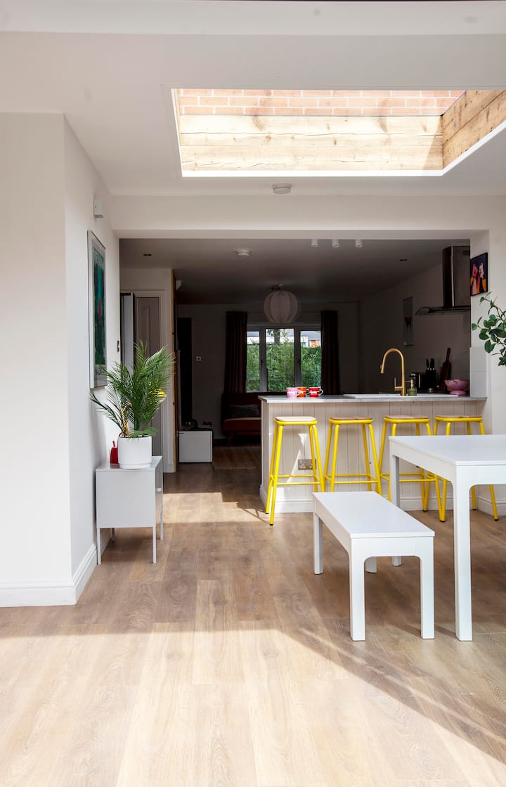 The Cow - Manchester