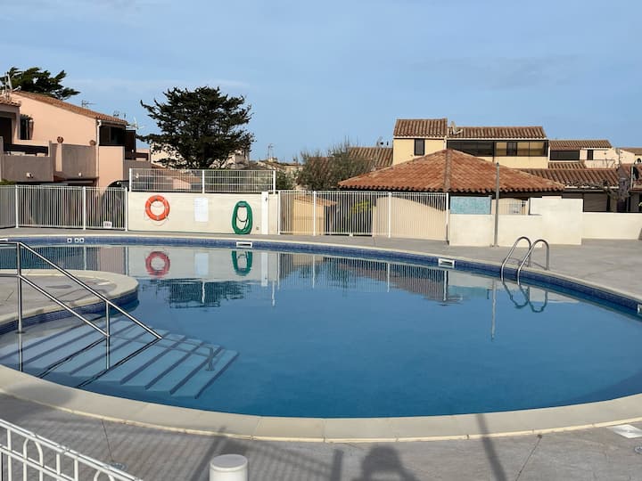 Appart T3 Avec Piscines Dans Village Naturiste - Leucate