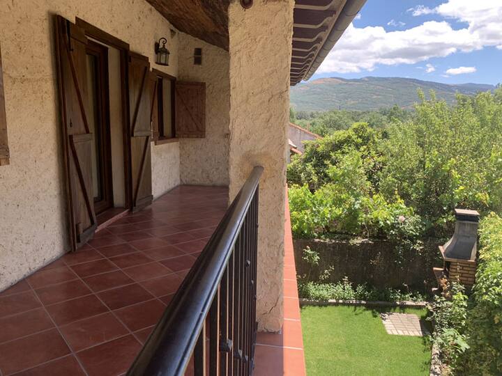 Casa Con Jardín, Barbacoa Y Chimenea En Rascafría - Alameda del Valle