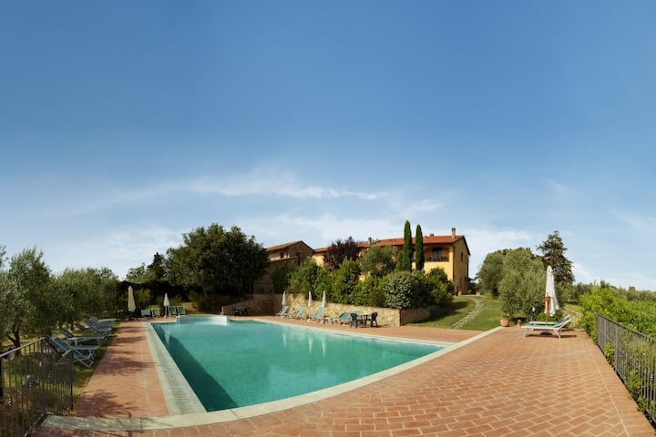 3 Bedrooms Apartment Ina Farmhouse & Shared Pool - Certaldo