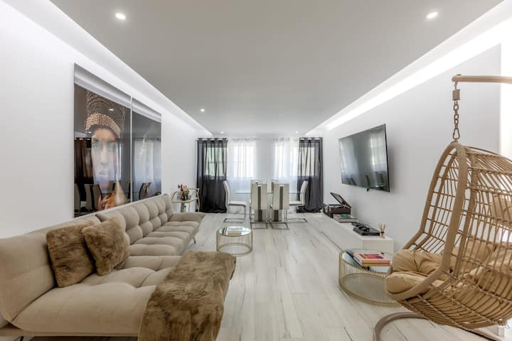 Spacious 3-bedroom Condo In Lisbon - Loures