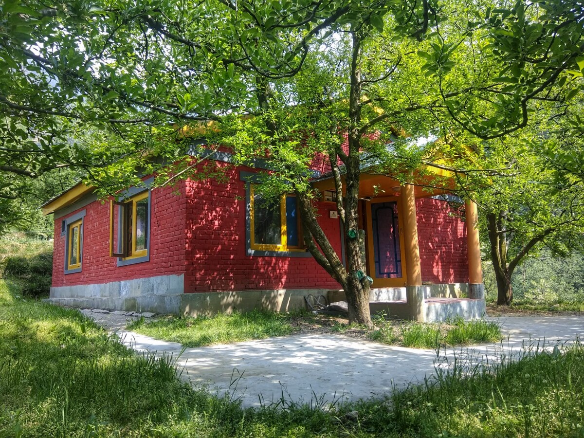 Manali Cottage Holiday Rentals - Himachal Pradesh, India | Airbnb