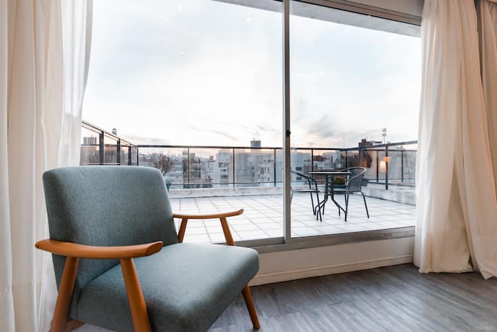 Penthouse Monoambiente Con Espaciosa Terraza - Montevideo