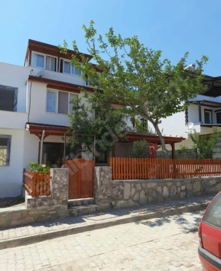 Cennet Gökova Körfezinde Plajlı, Otoparklı Yazlik - Ören