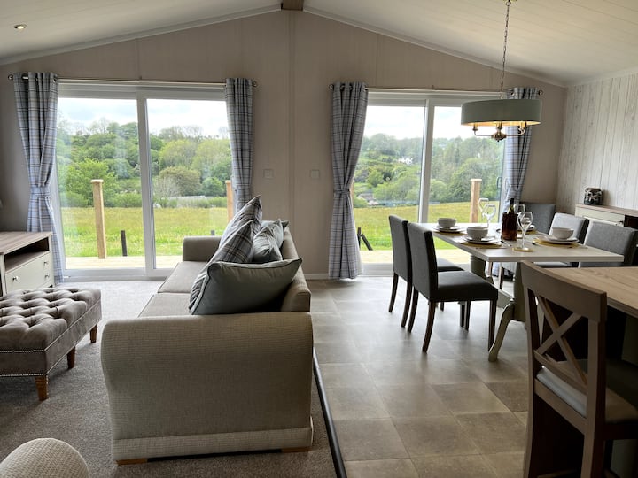 Luxury 2 Bed Lodge With Stunning Views - Saundersfoot