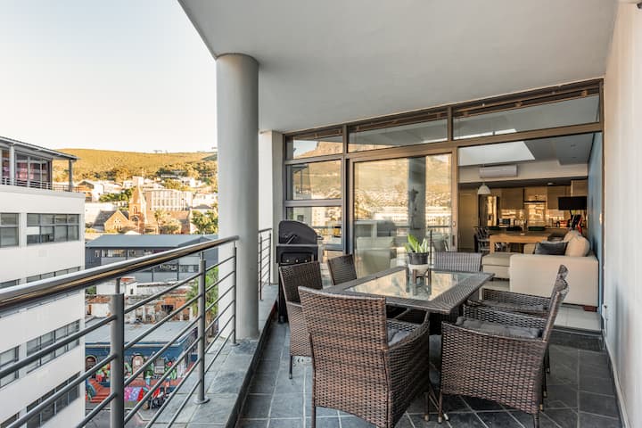 3-bed, Sleeps 6, Free Parking - Cape Town
