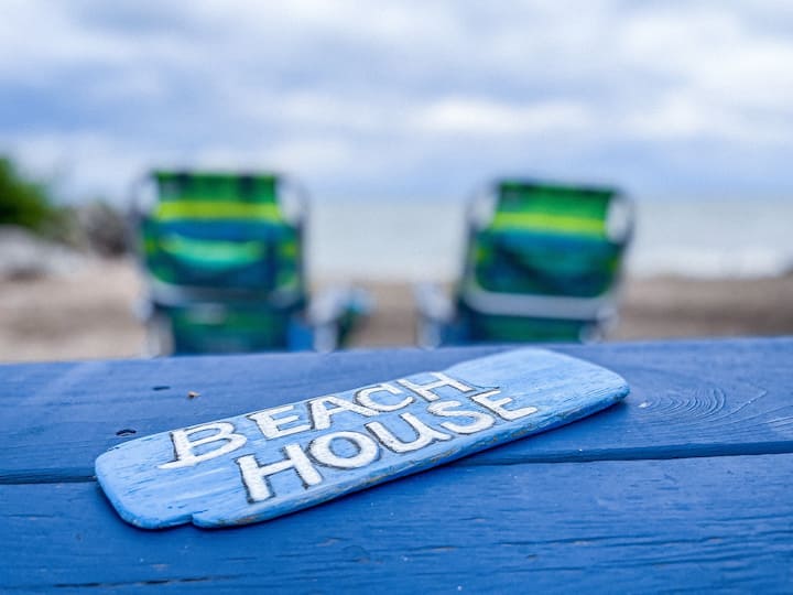 The B.e.a.c.h On Cedar Island - Kingsville