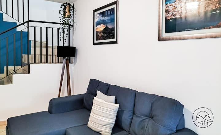 Cómoda Y Amplia Casa En Excelente Ubicación. - Hermosillo