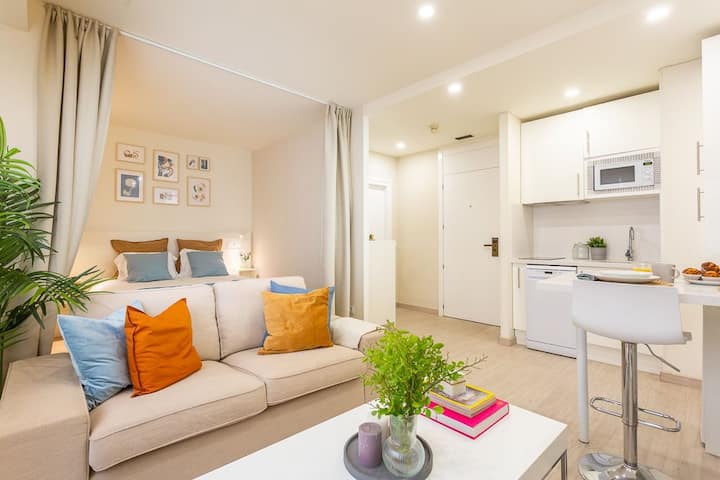 Luxury Apartment  Next To Thyssen Museum - Madrid