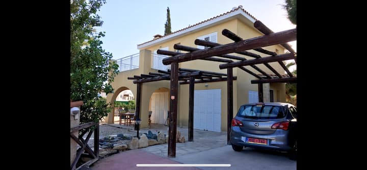 Family-friendly 3-bdr Villa, Argaka 100 M To Beach - Argaka
