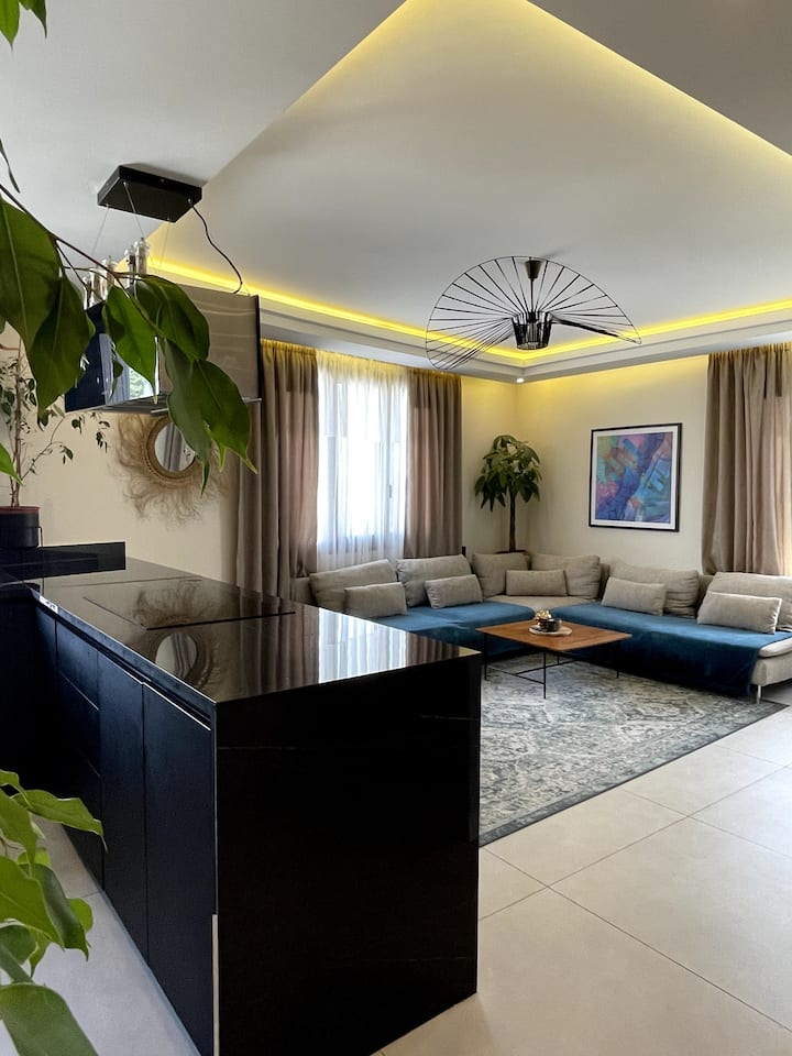 Cosy, Lumineux, Climatisé, Parking Gratuit - Nice