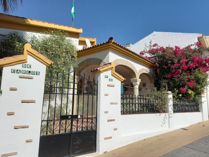 Bonita, Cómoda Y Amplia Casa Rural Con Piscina Etc - Alcaudete