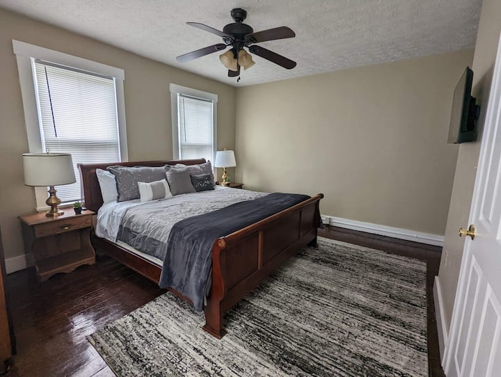 The Townhouse In Dayton- Close To Ud - Dayton, OH