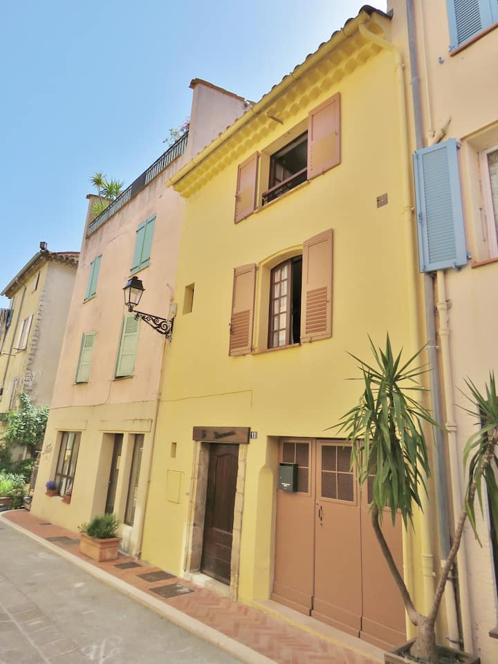 Charmante Maison De Village En Plein Centre Ville - Mouans-Sartoux