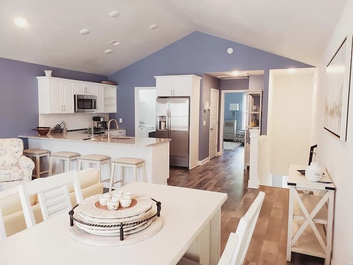 Beautiful 3 Bedroom House Located Close To Beach - Murrells Inlet, SC