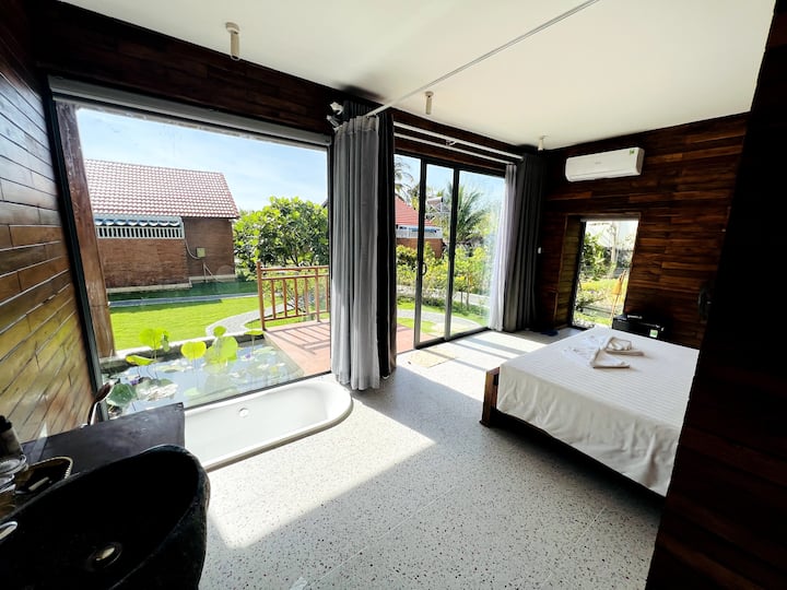 Lotus Home, Lazy Day House With Bathtub - Phú Quốc