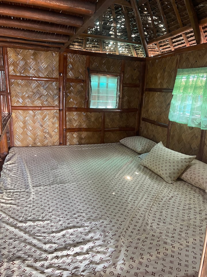 Beachfront Nipa Hut 1 With Room And Sala In Lian - Lian