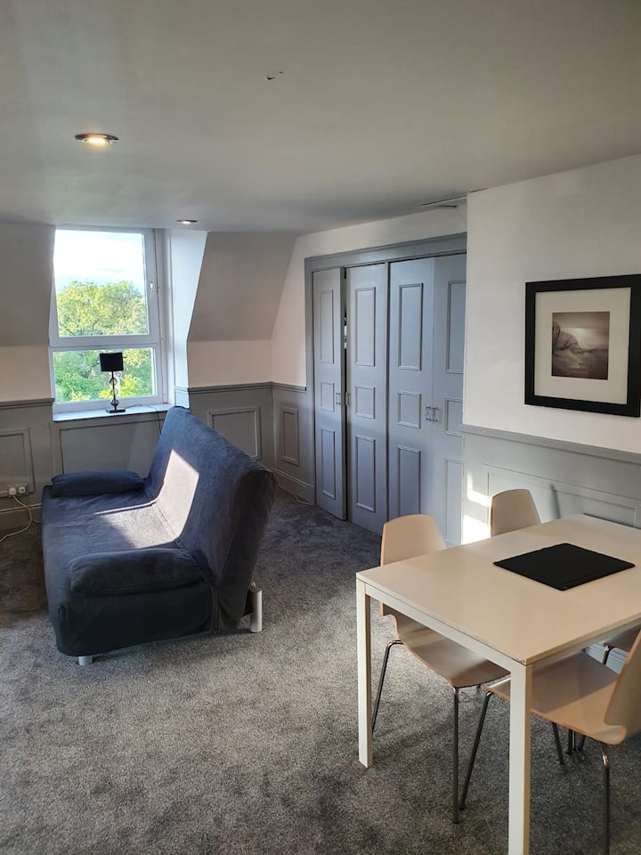 Glasgow,huge Bedroom (Shared Flat)perfect Location - Glasgow