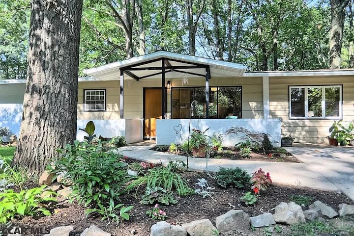 Spectacular Park Forest Home - Rothrock State Forest, State College