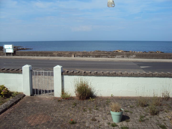 Breathtaking Sea View &  Self Serving Breakfast - Skerries