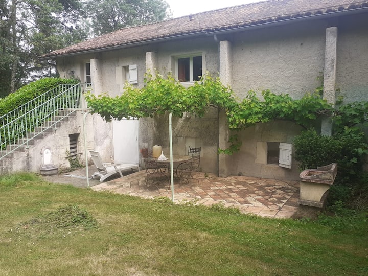 Maison De Charme Avec Jardin Privé Et Piscine - Coutras