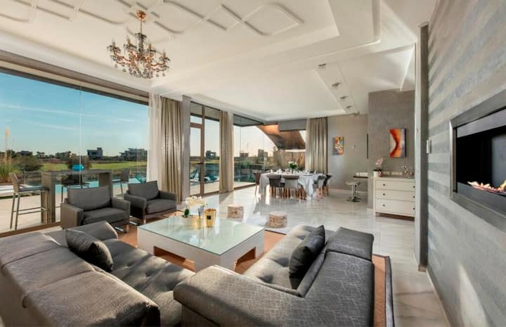 Marrakesh-Safi Vacation Rentals with an EV Charger - Morocco | Airbnb