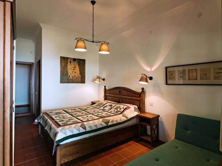 The Turquoise Room At Villa Vino - Mesudiye